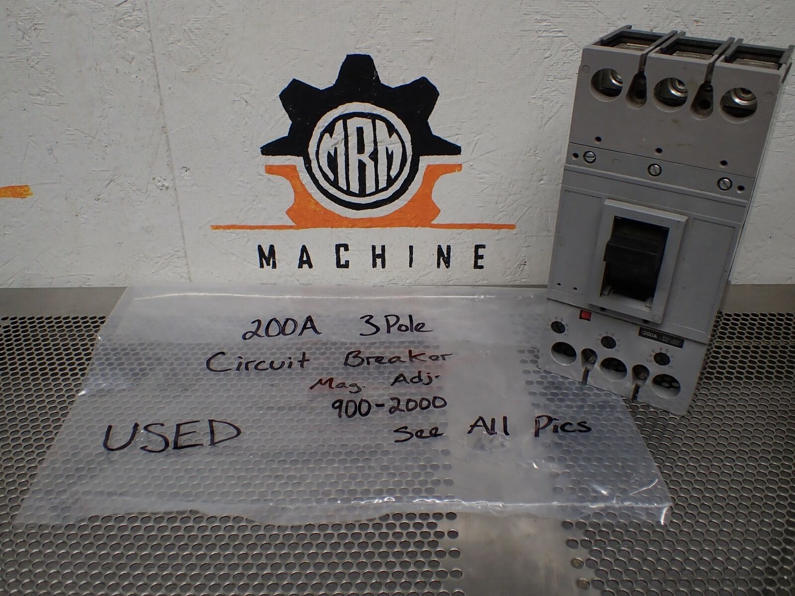200A 3 Pole Circuit Breaker Mag. Adj. 900-2000 Used With Warranty See ...