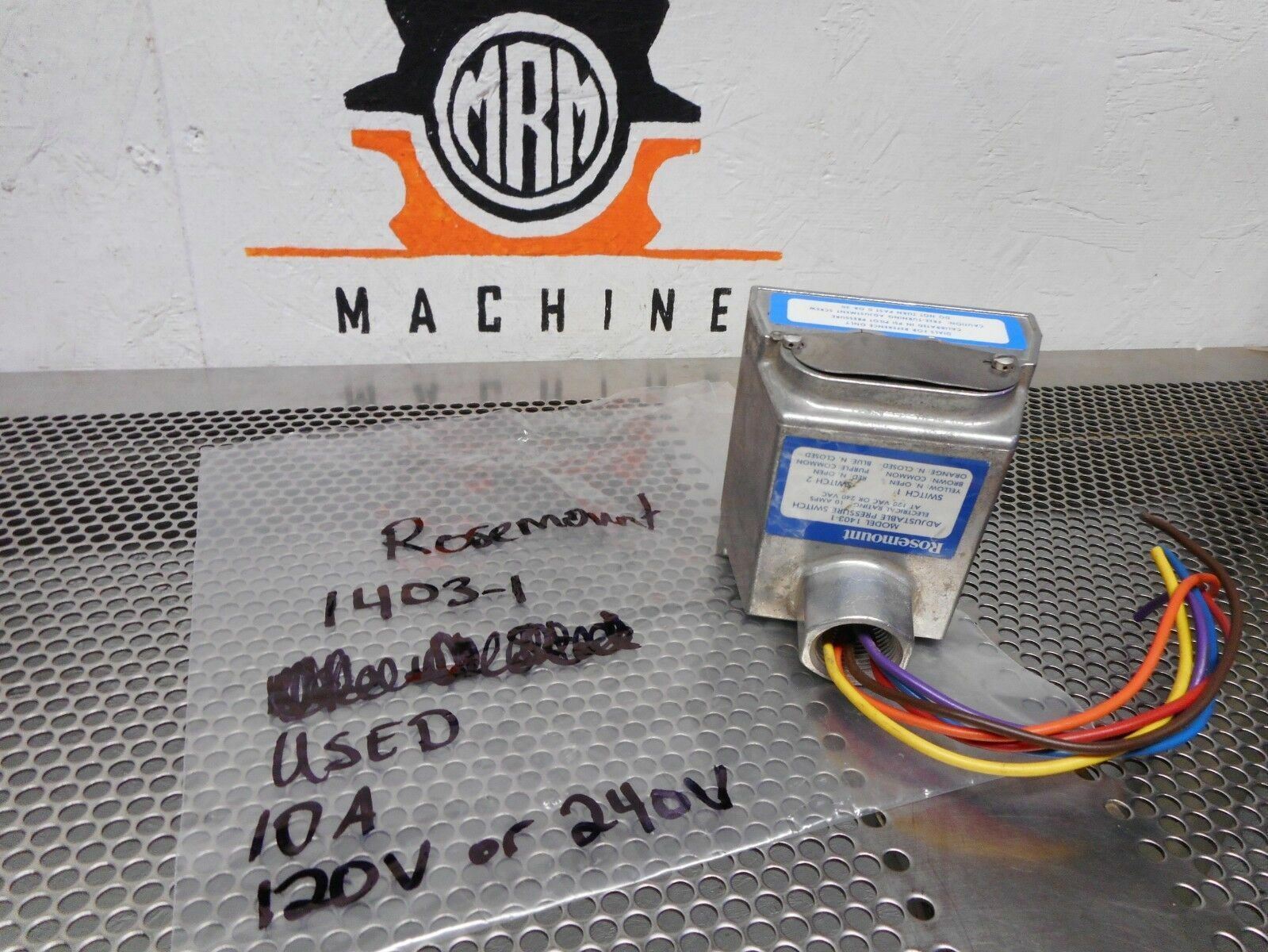 Rosemount 1403-1 Adjustable Pressure Switch 10A At 120/240VAC Used Wit ...