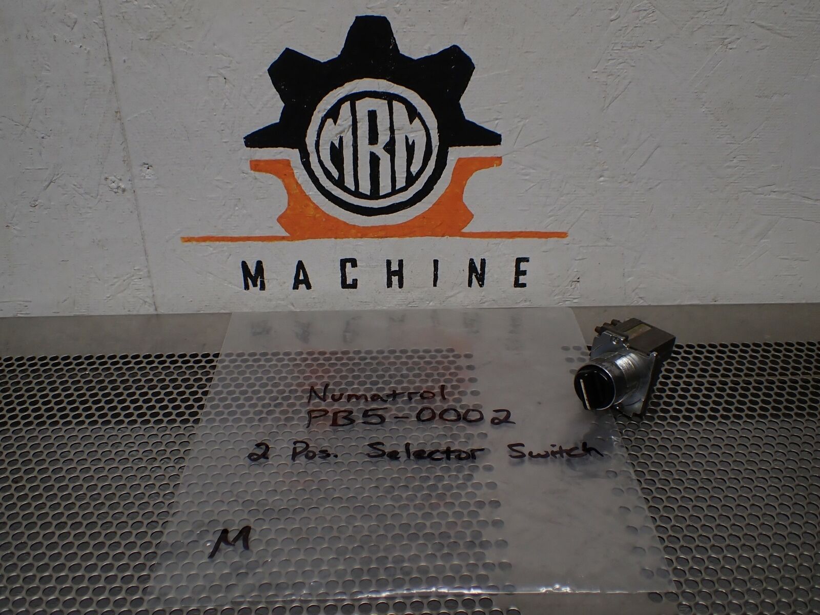 Numatrol PB5-0002 Pneumatic Selector Switch 2 Position Used With Warra ...