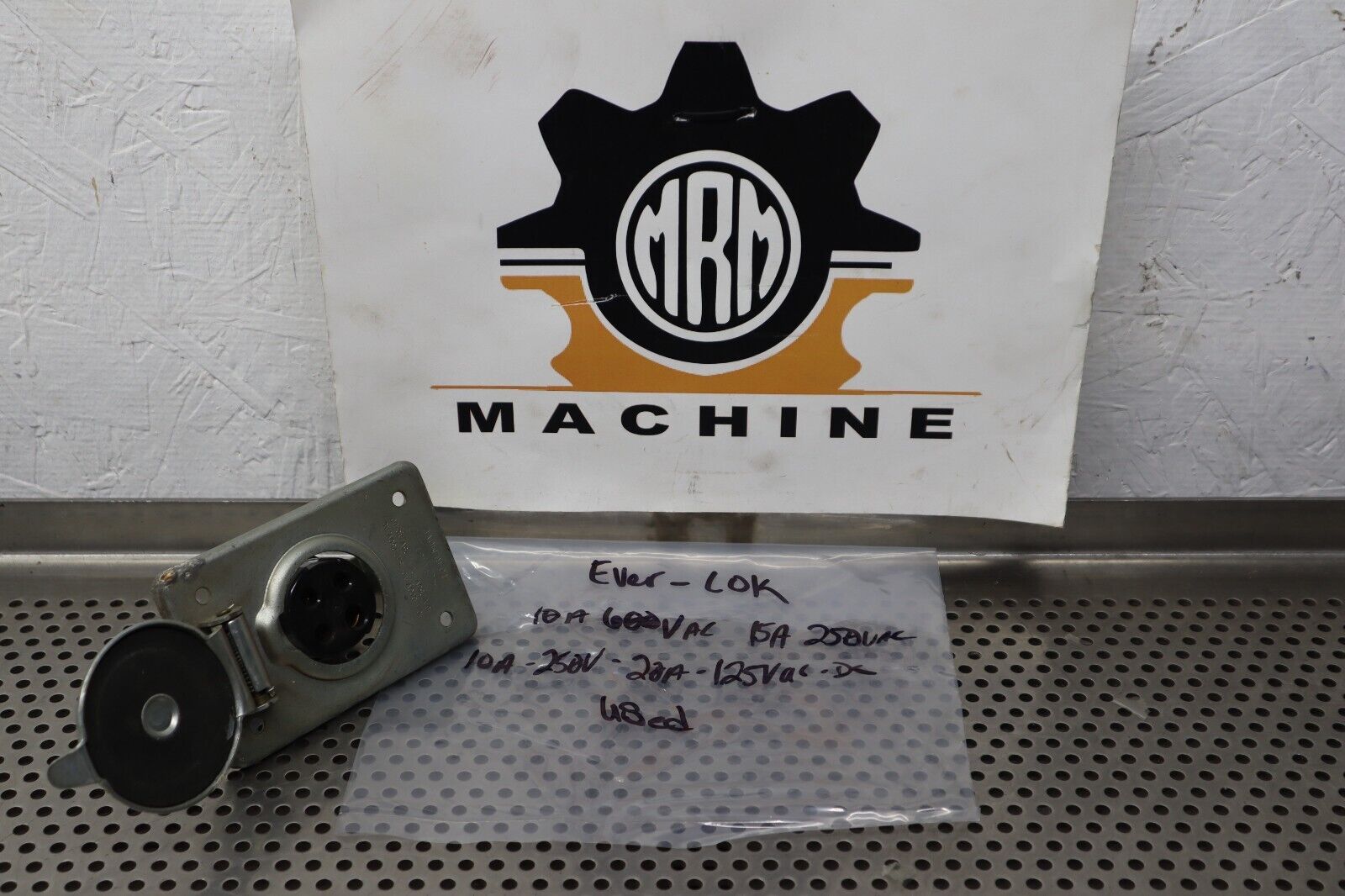 Russell & Stoll Ever-Lok 10A 600VAC 15A 250VAC 10A 250V 20A 125VA-DC R ...