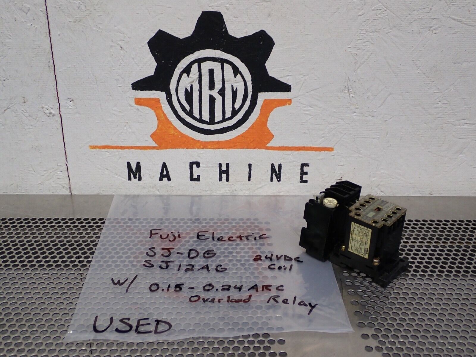 Fuji Electric SJ-0G Magnetic Contactor DC24V Coil W/ 0.15-0.24ARC Over ...