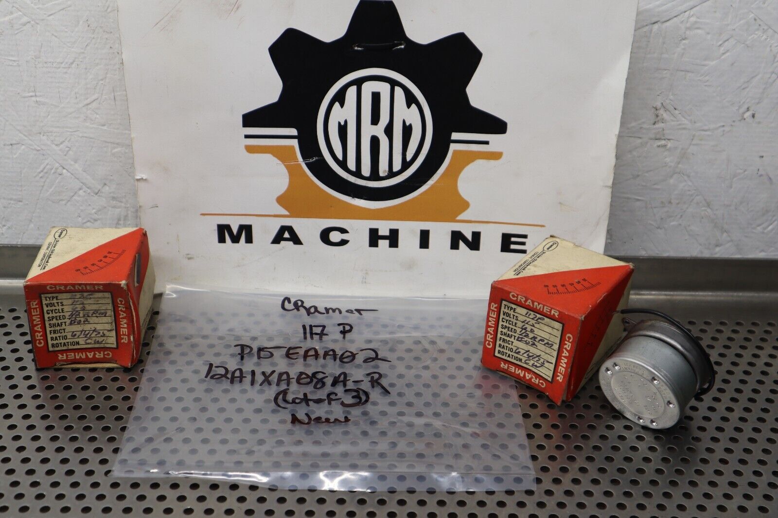 Cramer Type 117 P15EAA02 12A1XA08A-R Motor 1/2RPM 115V 60Cy 2.7W New ...