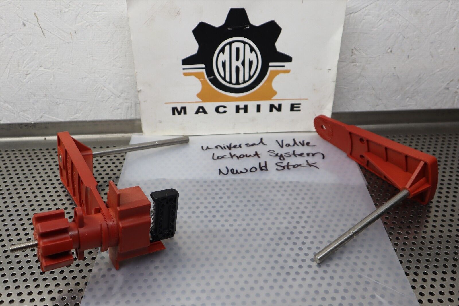 Universal Valve Lockout System New Old Stock See All Pictures – MRM Machine